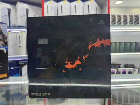 Play Station 4 pro limited edation