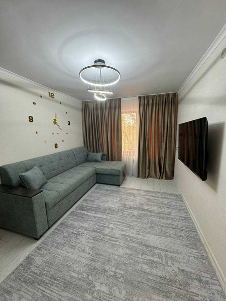 Академгородок 1-комнатная 3/5 30 м² кирпич ремонт обстановка