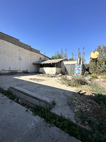 Lazizjon to’yxonasiga qarashli yer maydoni sotiladi
