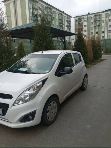 Srochniy sotiladi