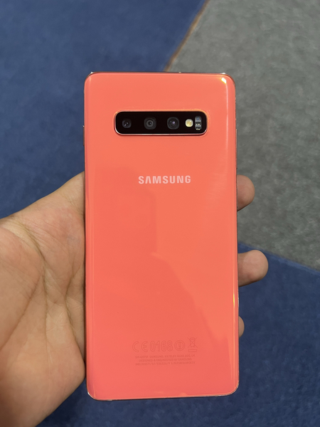 Samsung Galaxy S10+