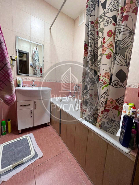 2/2/4 Буюк Ипак Йули 52м2 Разедлка Максим Горький