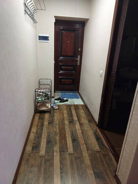 Сдается двух комнатная квартира на Буз 1 Школа 225