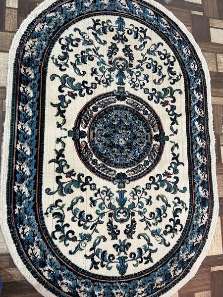 Гилам ювиш