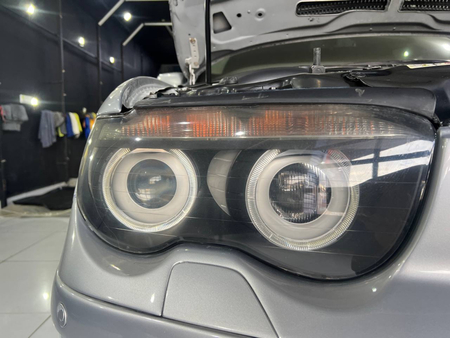 Продам фары bmw e65 e66