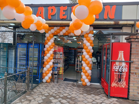 Оформление шарами для открытий.