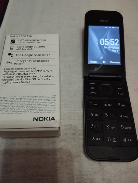 Телефон. NOKIA 2720