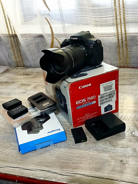 Canon 750D sotiladi