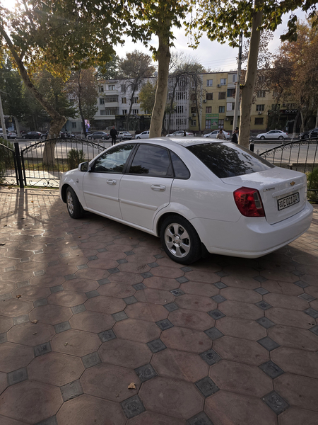 Авто машина Cobalt