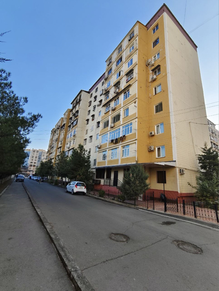 Срочно сотилади 2-3 метро ёнида