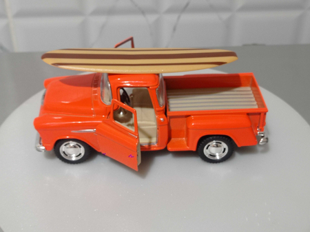 Коллекционная модель машины Chevy Stepside, масштаб 1:36
