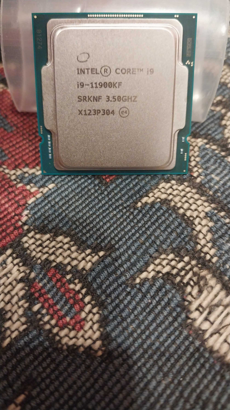 Процессор 7-го поколения Core i7 7700. Сокет LGA 1151. Из США.