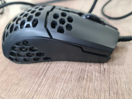 Coolermaster mm710 игровая мышь