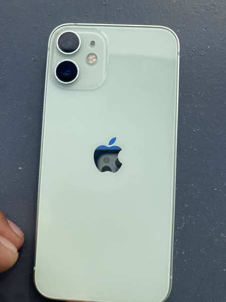 Iphone 12 mini 200$