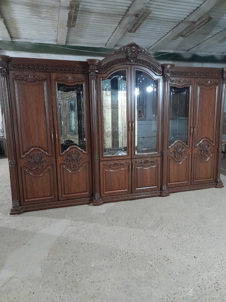 Sher mebel kampaniya