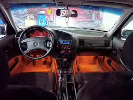 BMW E36 316i 1993 год