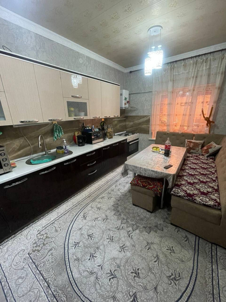 Срочно продается 2х этажный дом, 5 комнат, 2сотки.
