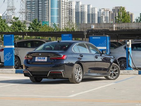 BMW i3 40L sport