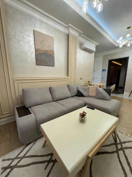 Ташкент Ситй Gardens 2 ком 1 этаж 8 этажка все ест фото реално