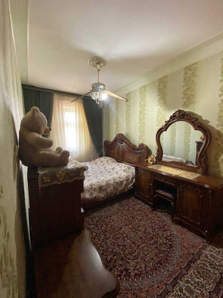 (К115636) Продается 4-х комнатная квартира в Шайхантахурском районе.