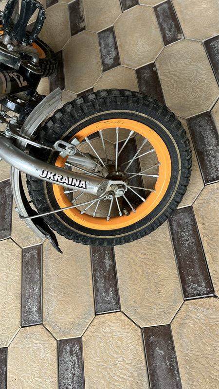 Velosiped 12 (bolalar uchun)