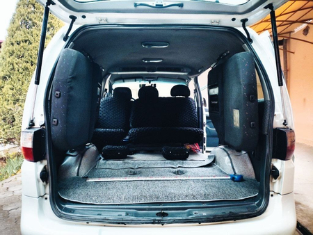 HUNDAY Starex minivan