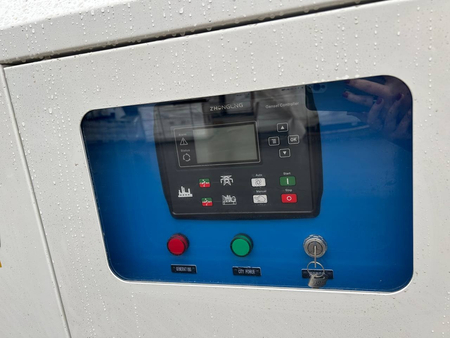 Generator , генератор