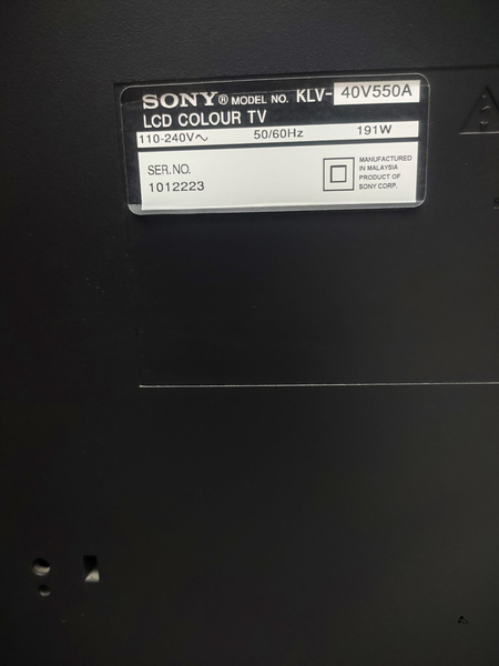 Televizor Sony Bravia + oynali podstavka