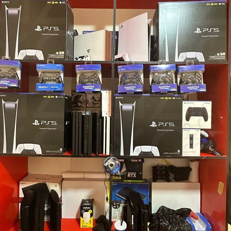 ps3 сотилади холати ало гарантияаси  бор прошипка боган 150$