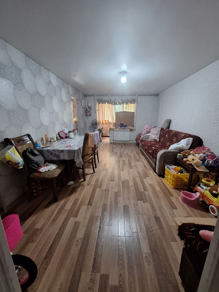 Продажа Срочно Чиланзар 2 кирпич Аллея Гагарина !