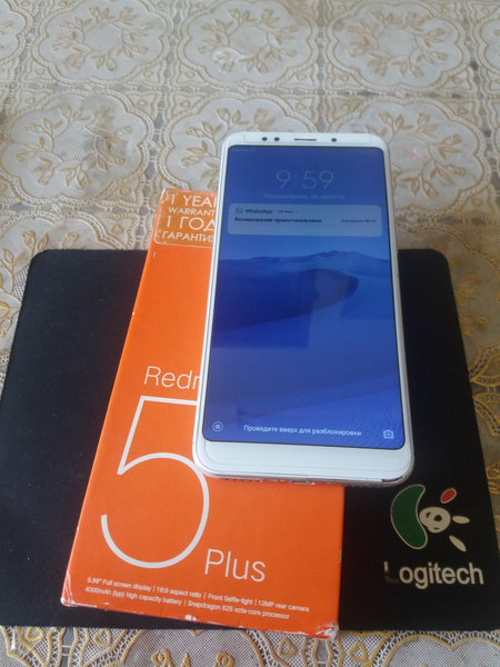 Redmi 5 Plus 4G LTE. 4-Rom 64GB