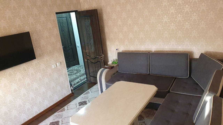 Продается классная 1\\\\2 комнатная квартира на Себзор