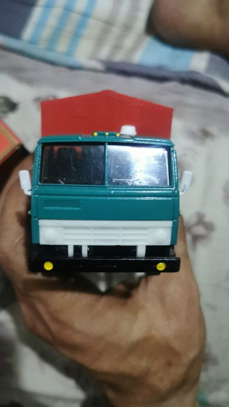 Модель КАМАЗа 1:43