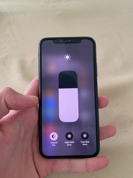 Iphone X каробка имеется