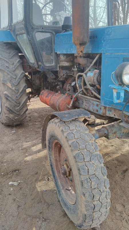 Traktor sotiladi kelishilgan holda holati yaxshi