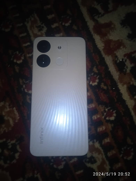 Infinix smart 7 HD