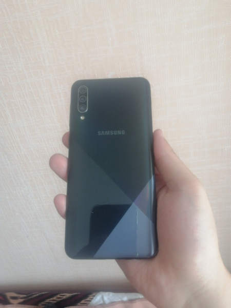 Продаётся Samsung Galaxy A30s