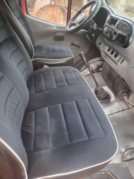 Ford transit sotiladi
