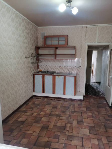 Продается Казиробад 2/2/9 Отдельный вход.