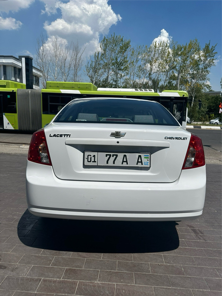 Lacetti, Lasetti 1.8 , Oq rang, 50.000 probeg rodnoy. 2009 yil, 3 poz