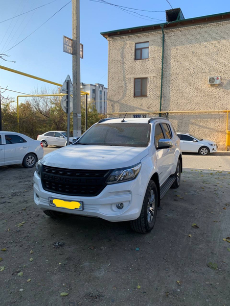 TrailBlazer CHEVROLET сотилади