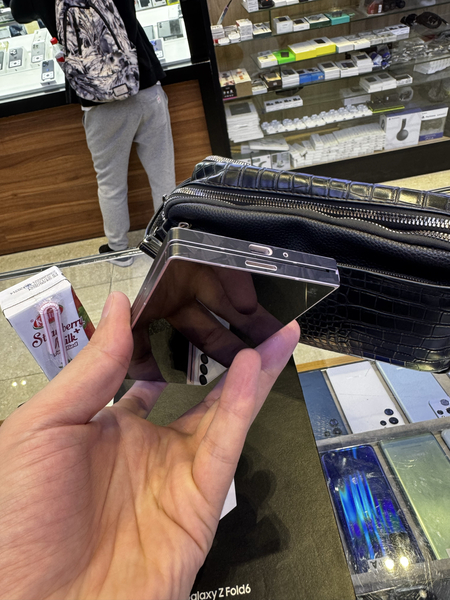 Samsung Galaxy Fold 6