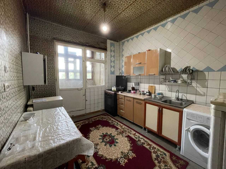 Продаётся квартиры в Ташкенте 3/3/9 на Мирзо-Улугбекском районе(J2573)