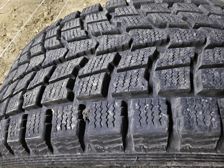 Срочно продам шина DUNLOP Идеальным состояние Made in Japan 235/55/181
