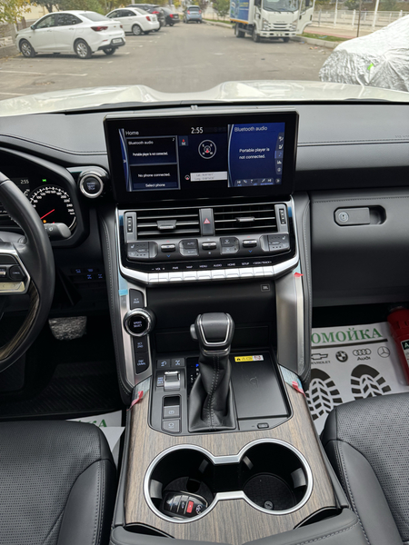 Tayota Land Cruiser 300 4.0L
