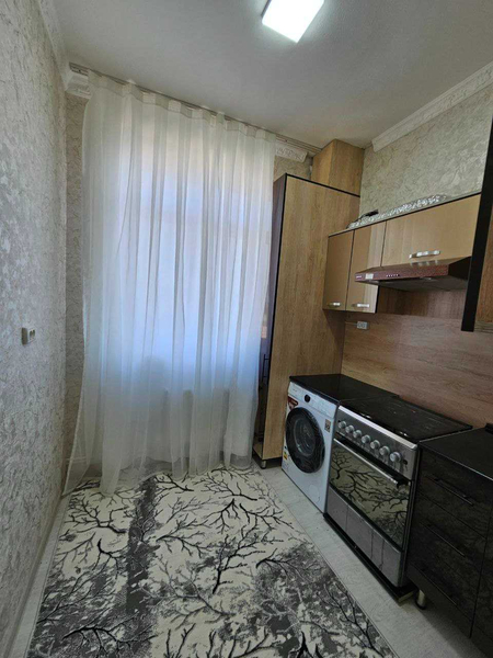 2 xonali 48m² 3-qavat uy sotiladi