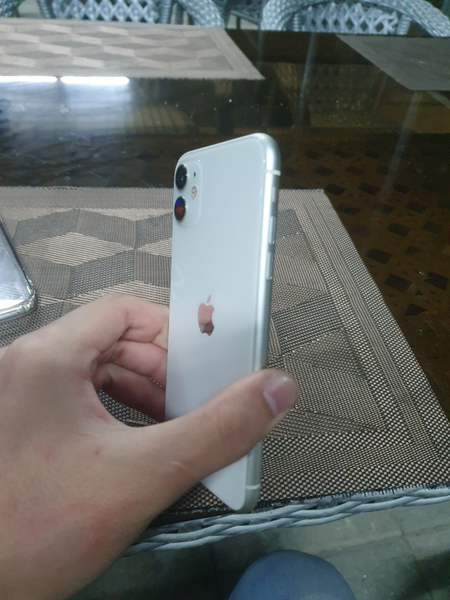 Iphone 11 ,128 Gb,72 yomks,holati ideal tel ,pas kopiya berladi, 240$