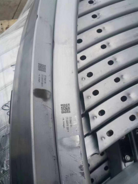 Tesla avtomobillari uchun barcha ehtiyot qismlar mavjud