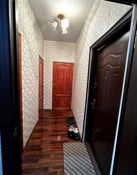 Chilonzor va Mirzo Ulug'bek metro oldida sheriklikka bollar olinadi