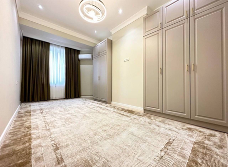 Продается 3х ком. квартира, ЖК Аэропорт Хаус, ор-р:Яккасар-й р-н,100м2